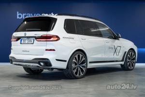 White BMW X7 2026 in Tallinn, with an engine capacity of 3.00 L and mileage of 5 thousand km for 111190 €, photo 5 on AUTOMOTO.COM.LV