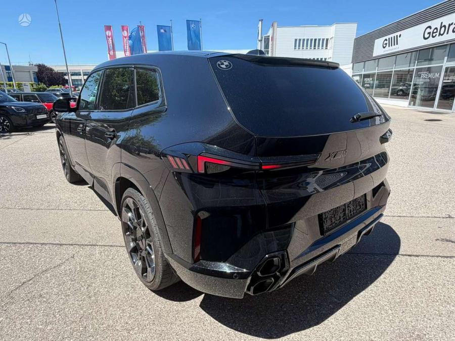 Melns BMW XM 2023 Marijampole, ar dzinēja tilpumu 4.40 L un nobraukumu 27 tūkst. km par 89950 €, foto 7 vietnē AUTOMOTO.COM.LV