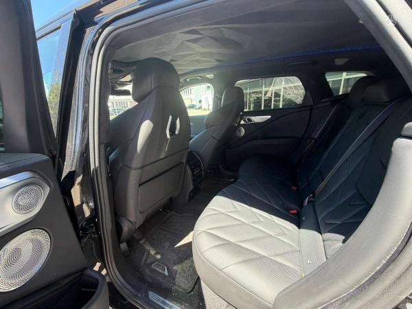 Melns BMW XM 2023 Marijampole, ar dzinēja tilpumu 4.40 L un nobraukumu 27 tūkst. km par 89950 €, foto 8 vietnē AUTOMOTO.COM.LV