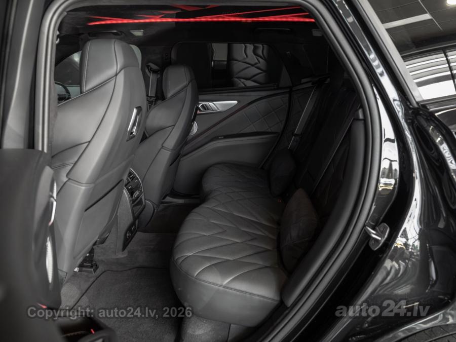 Черный БМВ XM 2023 в Таллин, объемом двигателя 4.40 л и пробегом 30 тыс. км за 114900 €, фото 15 на AUTOMOTO.COM.LV