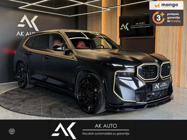 BMW XM 2023 in Kaunas on AUTOMOTO.COM.LV Black BMW XM 2023 in Kaunas, with an engine capacity of 4.40 L and mileage of 41 thousand km for 104990 ā¬, photo 1 on AUTOMOTO.COM.LV