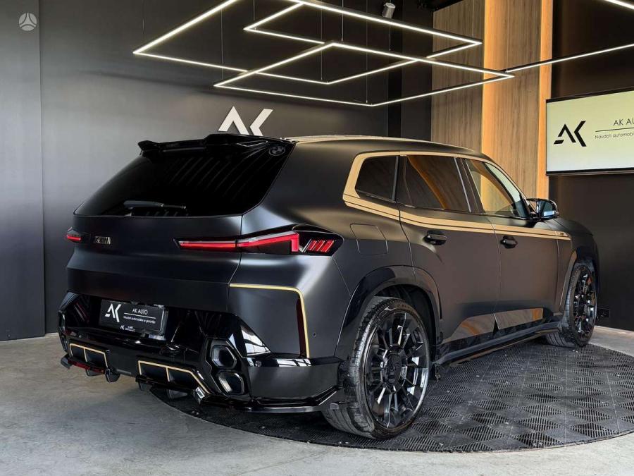 Melns BMW XM 2023 Kauņa, ar dzinēja tilpumu 4.40 L un nobraukumu 41 tūkst. km par 104990 €, foto 13 vietnē AUTOMOTO.COM.LV