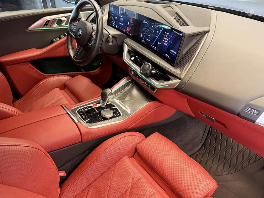 Melns BMW XM 2023 Kauņa, ar dzinēja tilpumu 4.40 L un nobraukumu 41 tūkst. km par 104990 €, foto 18 vietnē AUTOMOTO.COM.LV