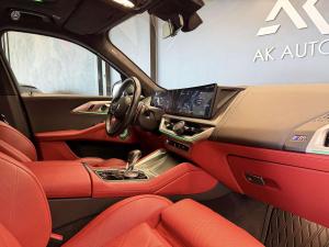 Melns BMW XM 2023 Kauņa, ar dzinēja tilpumu 4.40 L un nobraukumu 41 tūkst. km par 104990 €, foto 19 vietnē AUTOMOTO.COM.LV