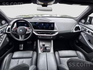 Melns BMW XM 2023 Rīga, ar dzinēja tilpumu 4.40 L un nobraukumu 44 tūkst. km par 104990 €, foto 6 vietnē AUTOMOTO.COM.LV