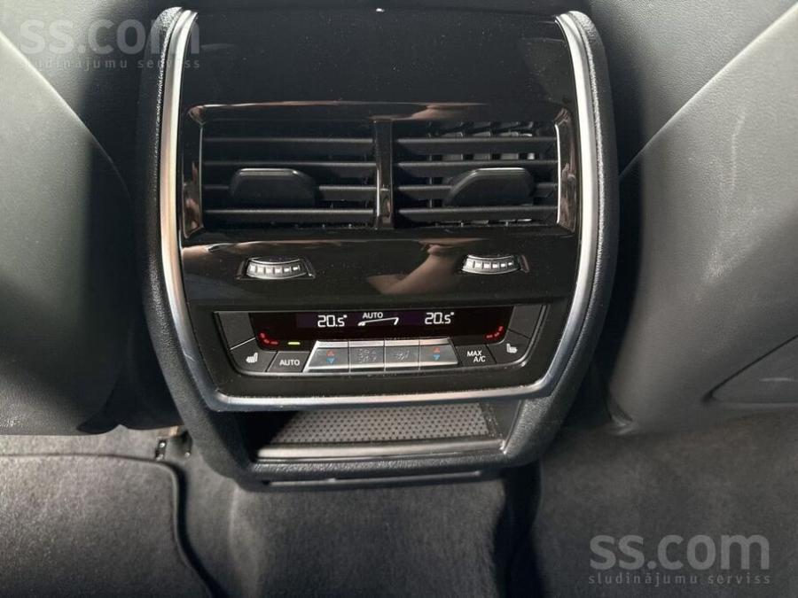 Melns BMW XM 2023 Rīga, ar dzinēja tilpumu 4.40 L un nobraukumu 44 tūkst. km par 104990 €, foto 12 vietnē AUTOMOTO.COM.LV