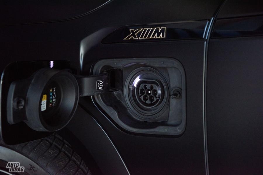Черный БМВ XM 2024 в Каунас, объемом двигателя 4.40 л и пробегом 32 тыс. км за 129990 €, фото 12 на AUTOMOTO.COM.LV