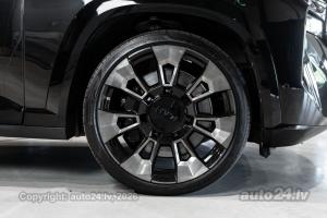 Черный БМВ XM 2024 в Рига, объемом двигателя 4.40 л и пробегом 42 тыс. км за 100642 €, фото 8 на AUTOMOTO.COM.LV