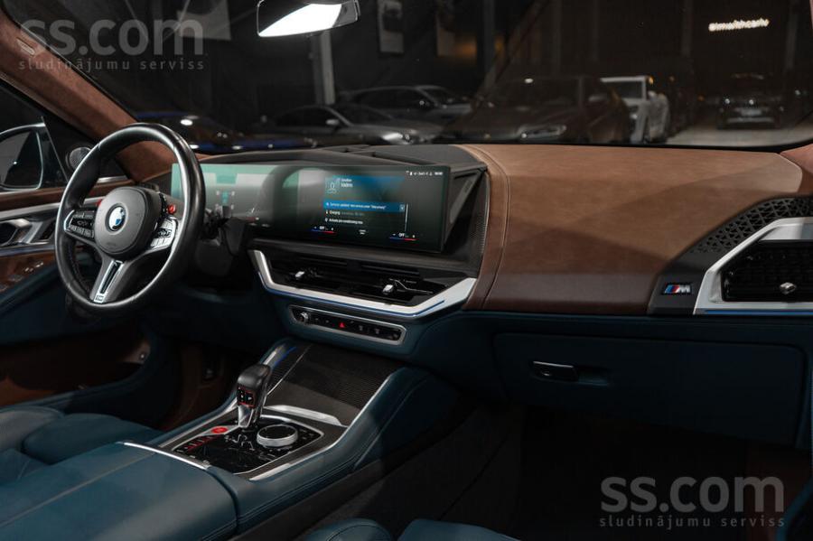 Черный БМВ XM 2024 в Рига, объемом двигателя 4.40 л и пробегом 42 тыс. км за 100642 €, фото 13 на AUTOMOTO.COM.LV