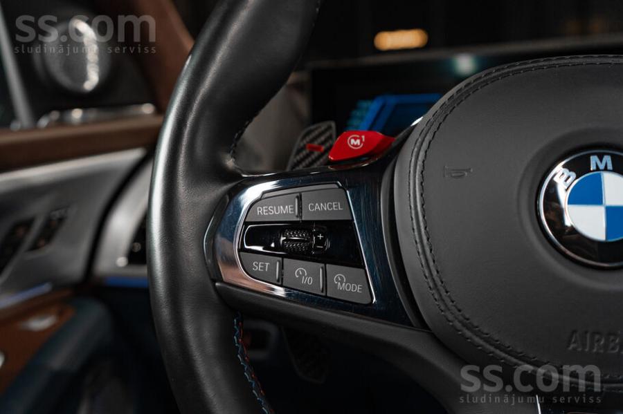 Черный БМВ XM 2024 в Рига, объемом двигателя 4.40 л и пробегом 42 тыс. км за 100642 €, фото 25 на AUTOMOTO.COM.LV