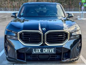 Черный БМВ XM 2024 в Рига, объемом двигателя 4.40 л и пробегом 37 тыс. км за 114950 €, фото 8 на AUTOMOTO.COM.LV
