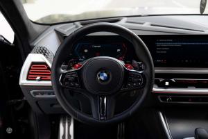 Black BMW XM 2024 in Vilnius, with an engine capacity of 4.40 L and mileage of 17 thousand km for 123000 €, photo 25 on AUTOMOTO.COM.LV
