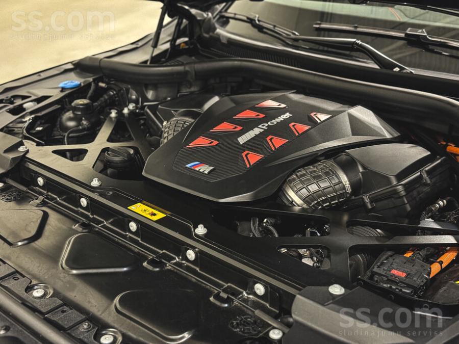Черный БМВ XM 2024 в Рига, объемом двигателя 4.40 л и пробегом 62 тыс. км за 139900 €, фото 6 на AUTOMOTO.COM.LV