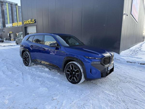 Zils BMW XM 2024 Viļņa, ar dzinēja tilpumu 4.40 L un nobraukumu 60 tūkst. km par 110000 €, foto 1 vietnē AUTOMOTO.COM.LV