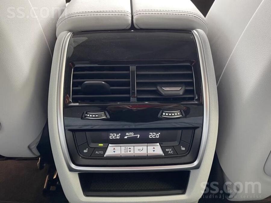 Zils BMW XM 2024 Rīga, ar dzinēja tilpumu 3.00 L un nobraukumu 4 tūkst. km par 116690 €, foto 11 vietnē AUTOMOTO.COM.LV