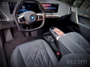 Коричневый БМВ XM 2022 в Рига, объемом двигателя 4.40 л и пробегом 89 тыс. км за 67777 €, фото 14 на AUTOMOTO.COM.LV