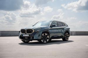 Зеленый БМВ XM 2023 в Вильнюс, объемом двигателя 4.40 л и пробегом 30 тыс. км за 110000 €, фото 18 на AUTOMOTO.COM.LV