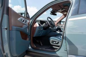 Зеленый БМВ XM 2023 в Вильнюс, объемом двигателя 4.40 л и пробегом 30 тыс. км за 110000 €, фото 20 на AUTOMOTO.COM.LV