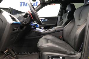 Pelēks BMW XM 2023 Tallina, ar dzinēja tilpumu 4.40 L un nobraukumu 31 tūkst. km par 104900 €, foto 5 vietnē AUTOMOTO.COM.LV