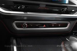 Серый БМВ XM 2023 в Рига, объемом двигателя 4.40 л и пробегом 56 тыс. км за 117370 €, фото 26 на AUTOMOTO.COM.LV