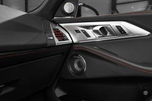 Pelēks BMW XM 2023 Rīga, ar dzinēja tilpumu 4.40 L un nobraukumu 56 tūkst. km par 117370 €, foto 33 vietnē AUTOMOTO.COM.LV