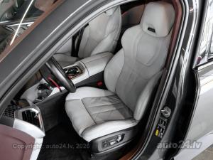 Серый БМВ XM 2023 в Таллин, объемом двигателя 4.40 л и пробегом 24 тыс. км за 119900 €, фото 9 на AUTOMOTO.COM.LV