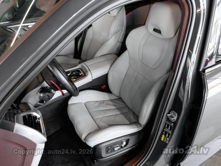 Серый БМВ XM 2023 в Таллин, объемом двигателя 4.40 л и пробегом 24 тыс. км за 119900 €, фото 9 на AUTOMOTO.COM.LV