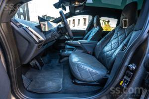Белый БМВ XM 2023 в Рига, объемом двигателя 4.40 л и пробегом 23 тыс. км за 73500 €, фото 15 на AUTOMOTO.COM.LV