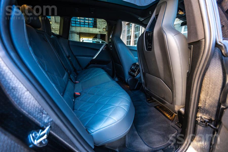 Белый БМВ XM 2023 в Рига, объемом двигателя 4.40 л и пробегом 23 тыс. км за 73500 €, фото 17 на AUTOMOTO.COM.LV