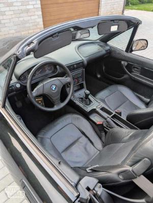 Melns BMW Z3 1996 Kauņa, ar dzinēja tilpumu 1.90 L un nobraukumu 312 tūkst. km par 5000 €, foto 12 vietnē AUTOMOTO.COM.LV