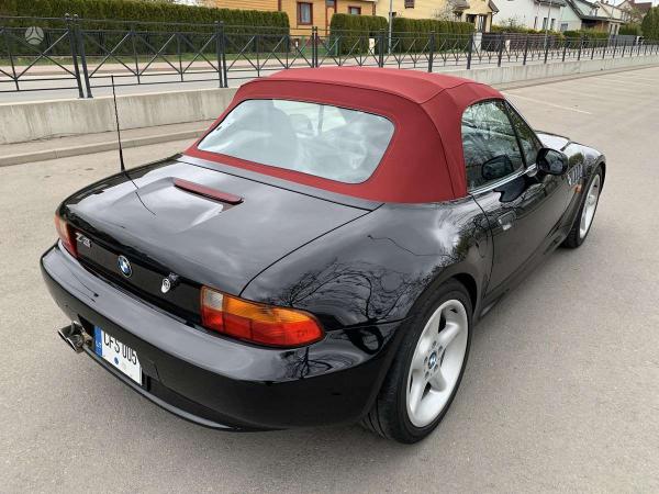Melns BMW Z3 1998 Viļņa, ar dzinēja tilpumu 2.79 L un nobraukumu 125 tūkst. km par 13500 €, foto 10 vietnē AUTOMOTO.COM.LV