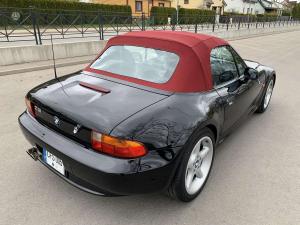 Black BMW Z3 1998 in Vilnius, with an engine capacity of 2.79 L and mileage of 125 thousand km for 13500 €, photo 11 on AUTOMOTO.COM.LV