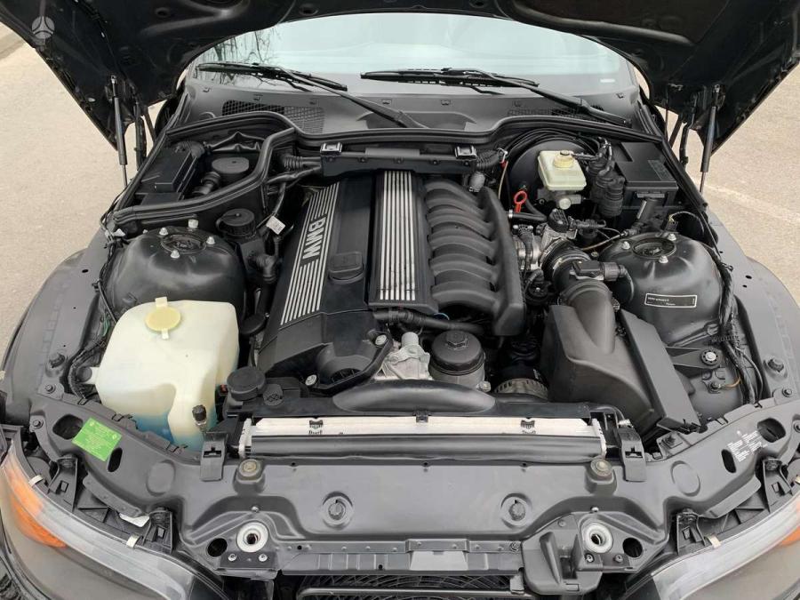 Black BMW Z3 1998 in Vilnius, with an engine capacity of 2.79 L and mileage of 125 thousand km for 13500 €, photo 14 on AUTOMOTO.COM.LV