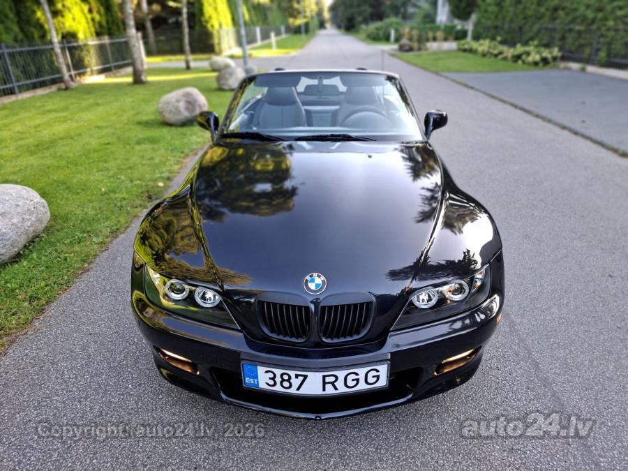 Melns BMW Z3 1999 Tallina, ar dzinēja tilpumu 2.00 L un nobraukumu 221 tūkst. km par 3000 €, foto 4 vietnē AUTOMOTO.COM.LV