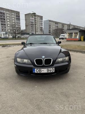 Melns BMW Z3 2000 Rīga, ar dzinēja tilpumu 1.90 L un nobraukumu 219 tūkst. km par 6500 €, foto 8 vietnē AUTOMOTO.COM.LV