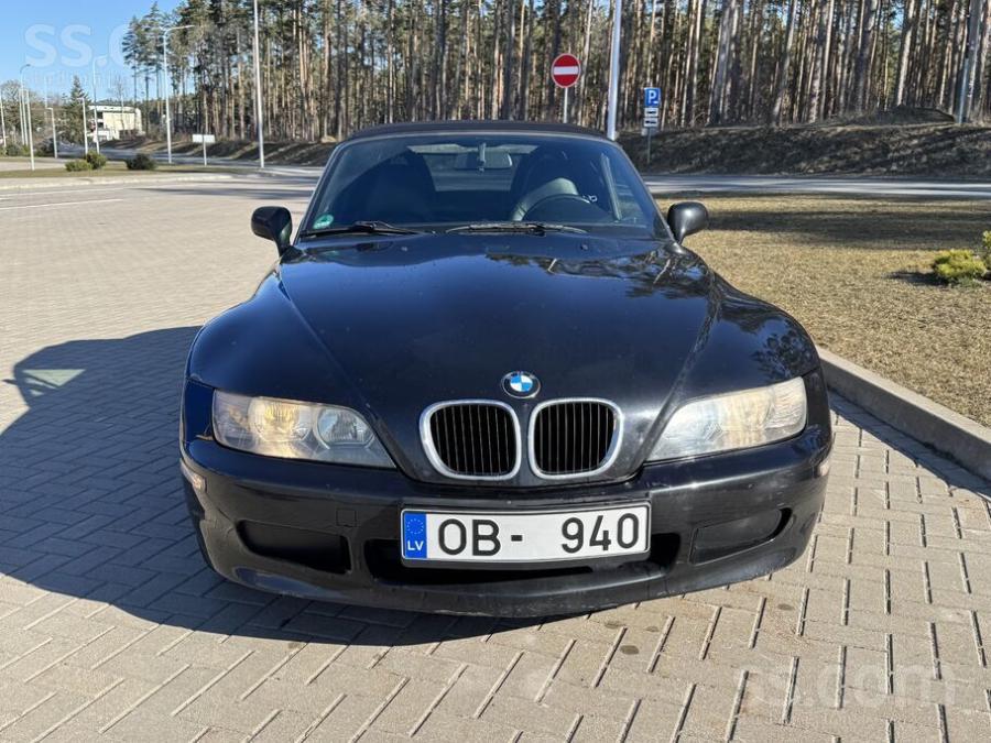 Черный БМВ Зет 3 2000 в Рига, объемом двигателя 1.90 л и пробегом 220 тыс. км за 5900 €, фото 7 на AUTOMOTO.COM.LV