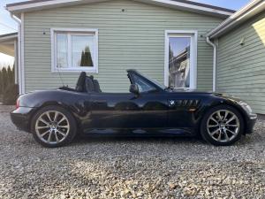 Melns BMW Z3 2001 Tallina, ar dzinēja tilpumu 1.90 L un nobraukumu 230 tūkst. km par 8900 €, foto 3 vietnē AUTOMOTO.COM.LV