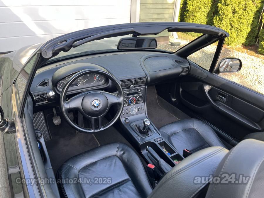 Melns BMW Z3 2001 Tallina, ar dzinēja tilpumu 1.90 L un nobraukumu 230 tūkst. km par 8900 €, foto 7 vietnē AUTOMOTO.COM.LV
