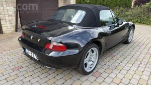 Melns BMW Z3 2001 Limbaži, ar dzinēja tilpumu 1.90 L un nobraukumu 256 tūkst. km par 6500 €, foto 7 vietnē AUTOMOTO.COM.LV