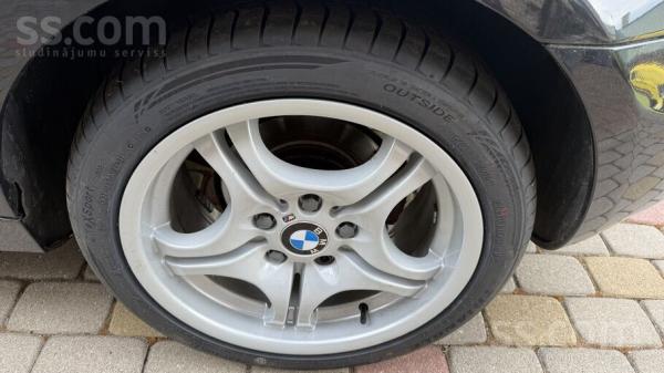 Melns BMW Z3 2001 Limbaži, ar dzinēja tilpumu 1.90 L un nobraukumu 256 tūkst. km par 6500 €, foto 10 vietnē AUTOMOTO.COM.LV