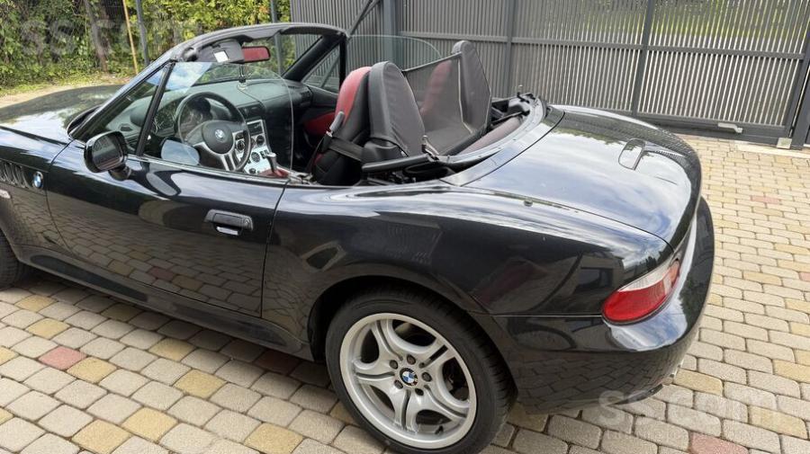 Melns BMW Z3 2001 Limbaži, ar dzinēja tilpumu 1.90 L un nobraukumu 256 tūkst. km par 6500 €, foto 18 vietnē AUTOMOTO.COM.LV