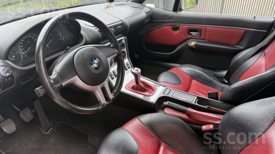 Melns BMW Z3 2001 Limbaži, ar dzinēja tilpumu 1.90 L un nobraukumu 256 tūkst. km par 6500 €, foto 23 vietnē AUTOMOTO.COM.LV