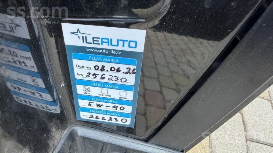Melns BMW Z3 2001 Limbaži, ar dzinēja tilpumu 1.90 L un nobraukumu 256 tūkst. km par 5700 €, foto 15 vietnē AUTOMOTO.COM.LV