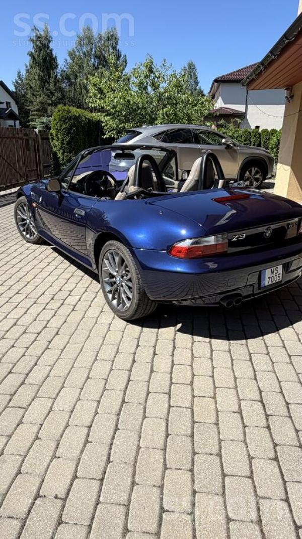 Zils BMW Z3 1999 Aizkraukle, ar dzinēja tilpumu 2.50 L un nobraukumu 96 tūkst. km par 6700 €, foto 2 vietnē AUTOMOTO.COM.LV