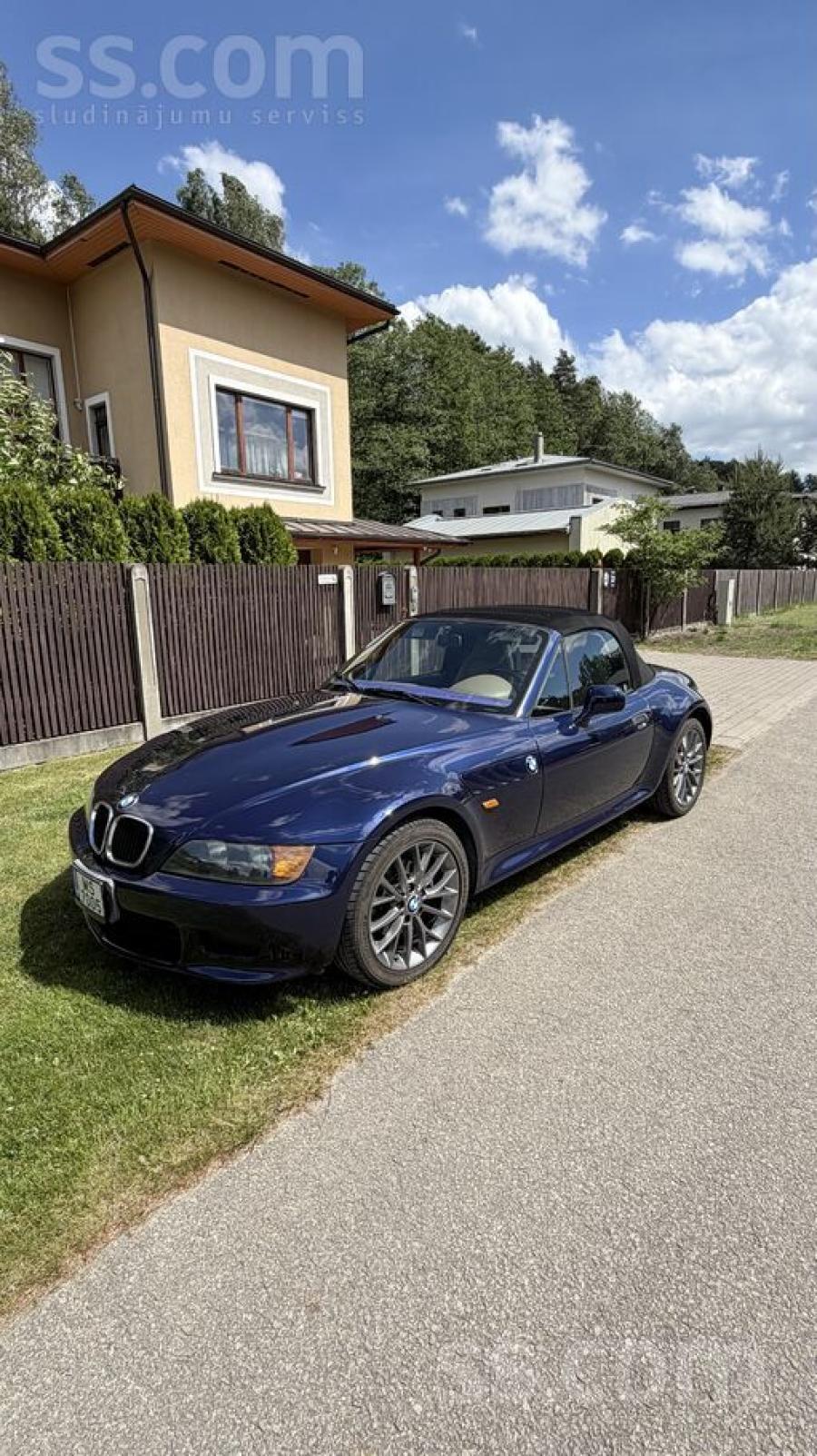 Zils BMW Z3 1999 Aizkraukle, ar dzinēja tilpumu 2.50 L un nobraukumu 96 tūkst. km par 6700 €, foto 7 vietnē AUTOMOTO.COM.LV