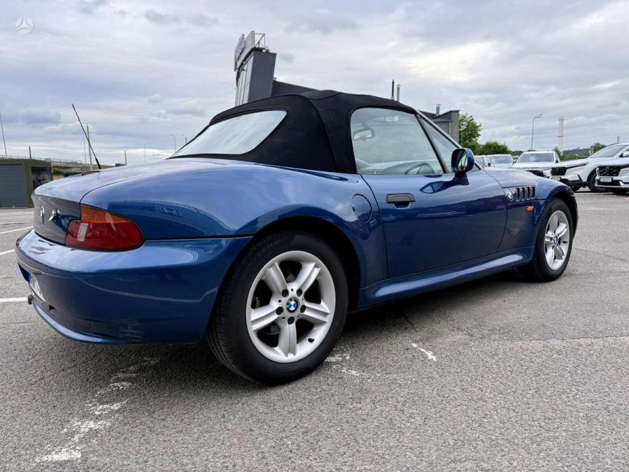 Zils BMW Z3 2002 Viļņa, ar dzinēja tilpumu 1.90 L un nobraukumu 125 tūkst. km par 5900 €, foto 12 vietnē AUTOMOTO.COM.LV