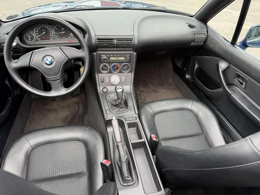 Zils BMW Z3 2002 Viļņa, ar dzinēja tilpumu 1.90 L un nobraukumu 125 tūkst. km par 5900 €, foto 13 vietnē AUTOMOTO.COM.LV