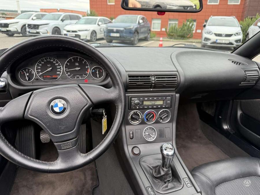 Zils BMW Z3 2002 Viļņa, ar dzinēja tilpumu 1.90 L un nobraukumu 125 tūkst. km par 5900 €, foto 15 vietnē AUTOMOTO.COM.LV