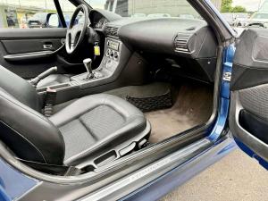 Zils BMW Z3 2002 Viļņa, ar dzinēja tilpumu 1.90 L un nobraukumu 125 tūkst. km par 5900 €, foto 17 vietnē AUTOMOTO.COM.LV
