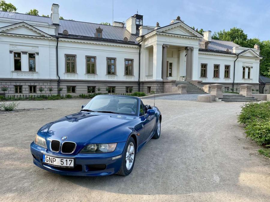 Zils BMW Z3 2002 Viļņa, ar dzinēja tilpumu 1.90 L un nobraukumu 125 tūkst. km par 5900 €, foto 19 vietnē AUTOMOTO.COM.LV